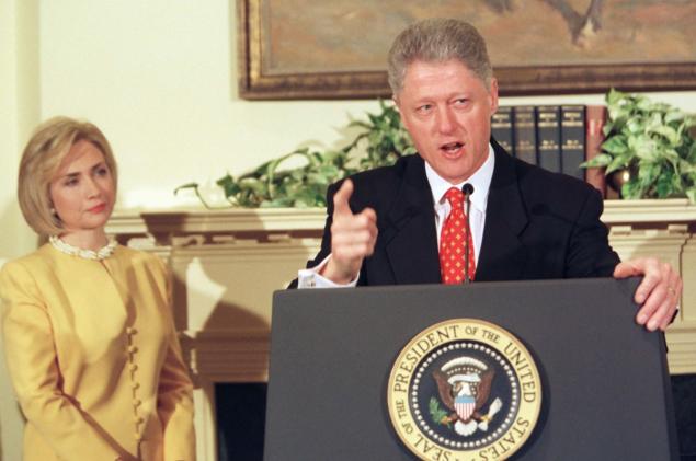 Remembering Bill Clinton’s finger-wagging denial-lie, 20 years on | The ...